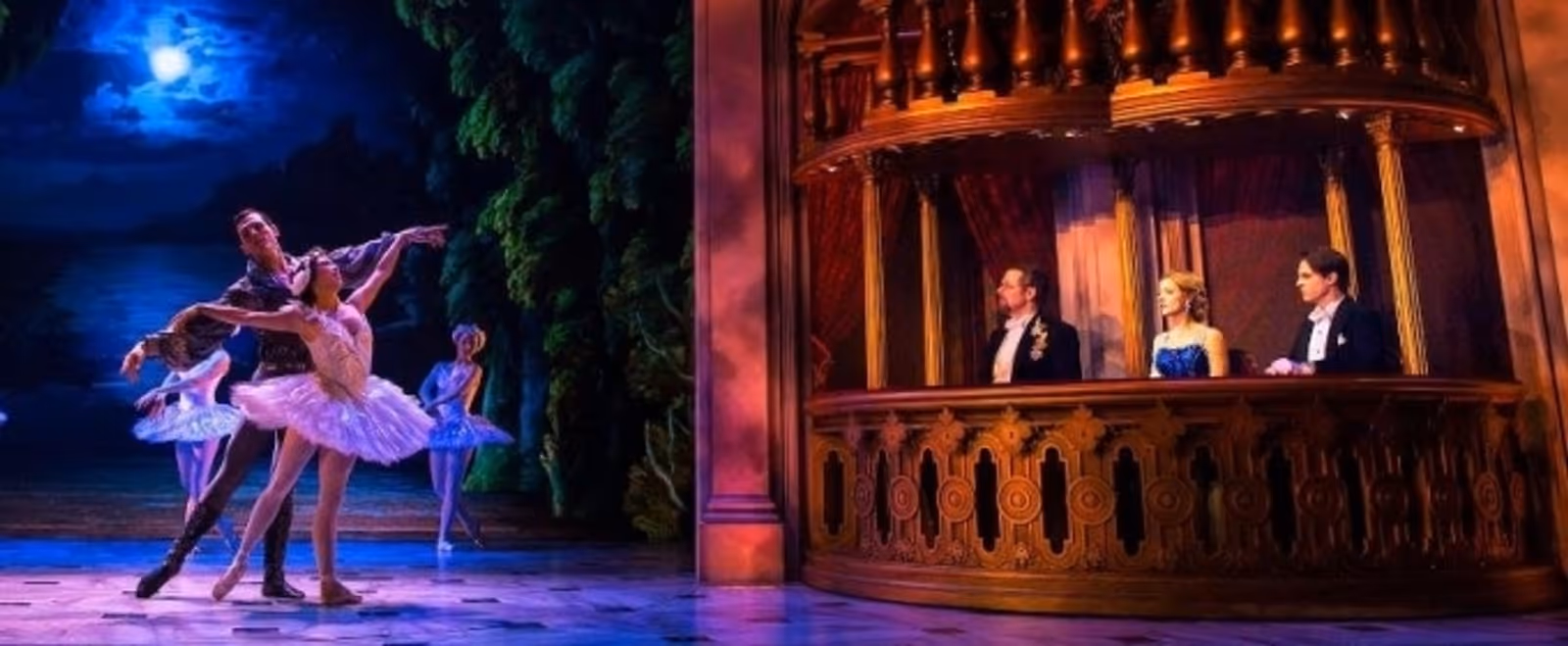 What to Wear to a Broadway Show: The Definitive Guide to Broadway Attire