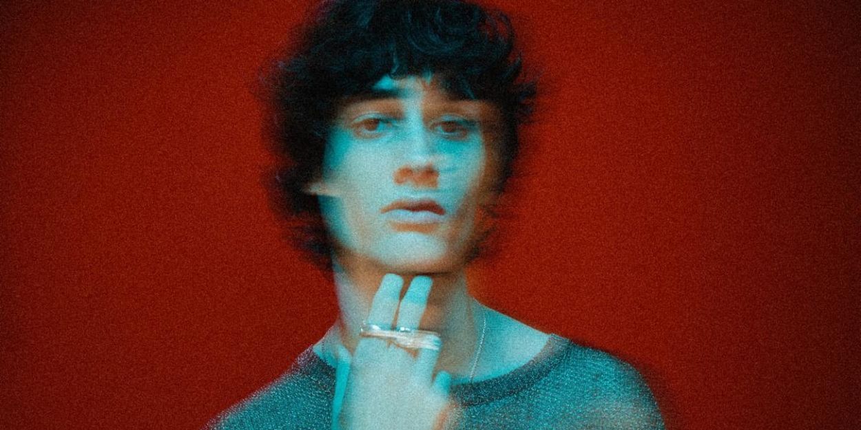 Emerging Musical Maverick sombr Reveals New Single 'Alibi'