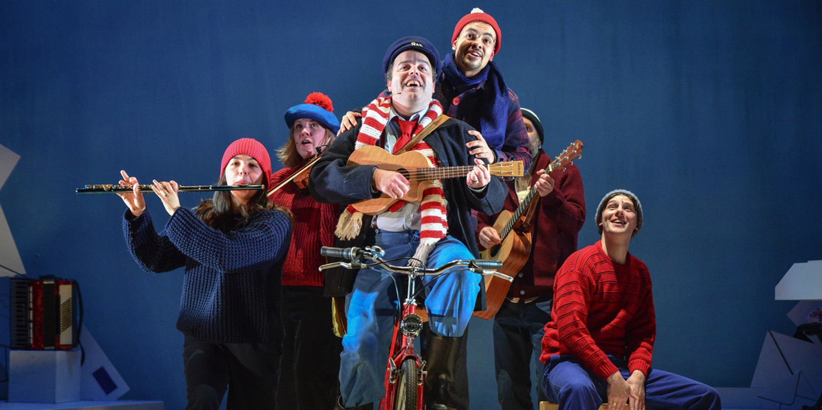 THE JOLLY CHRISTMAS POSTMAN is Coming to The Lowry