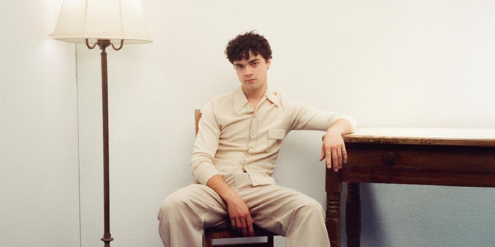 Alexander Stewart Sets Sophomore Album 'What If?'; Listen to a New Song Now