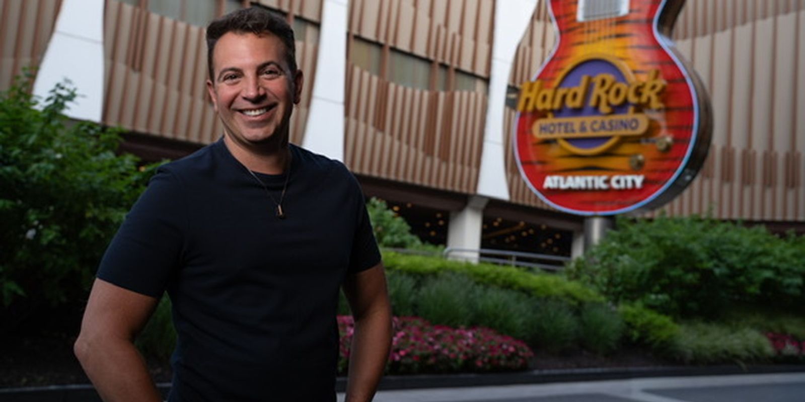 Anthony Wilkinson to Return to Sound Waves Theater at Hard Rock Hotel ...