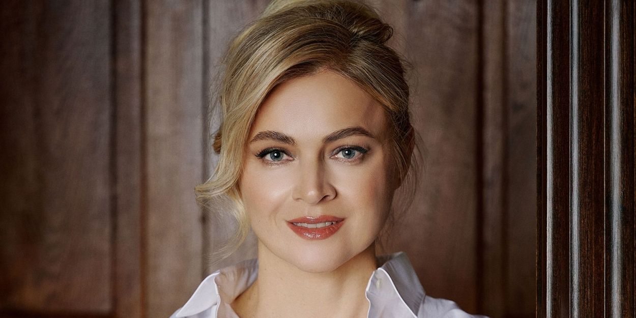 Artist Eva Lanska To Participate In The 47th BEST Awards Annual Gala Dinner