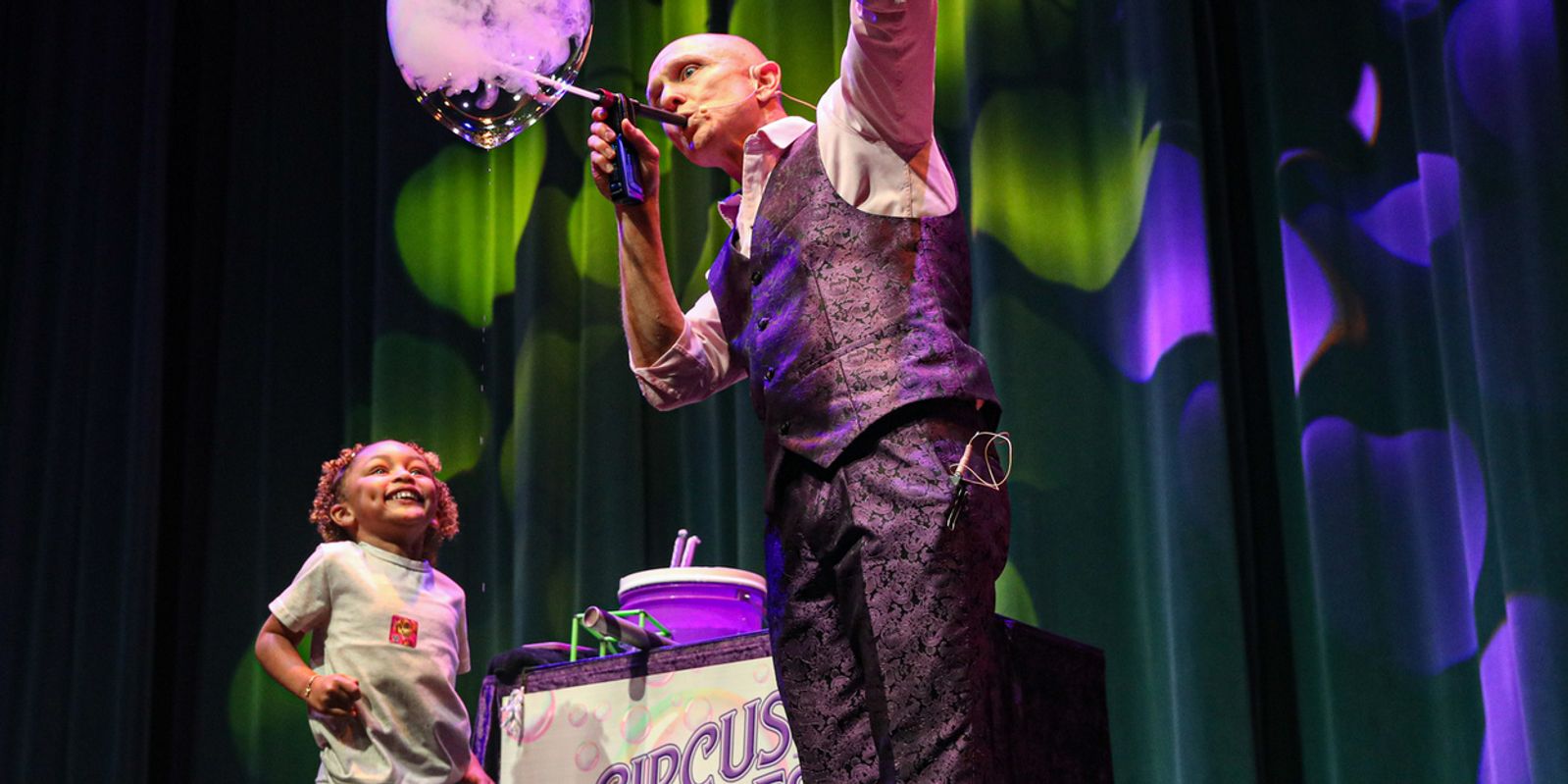 CIRCUS OF BUBBLES to Offer Spectacular Family Entertainment This Season