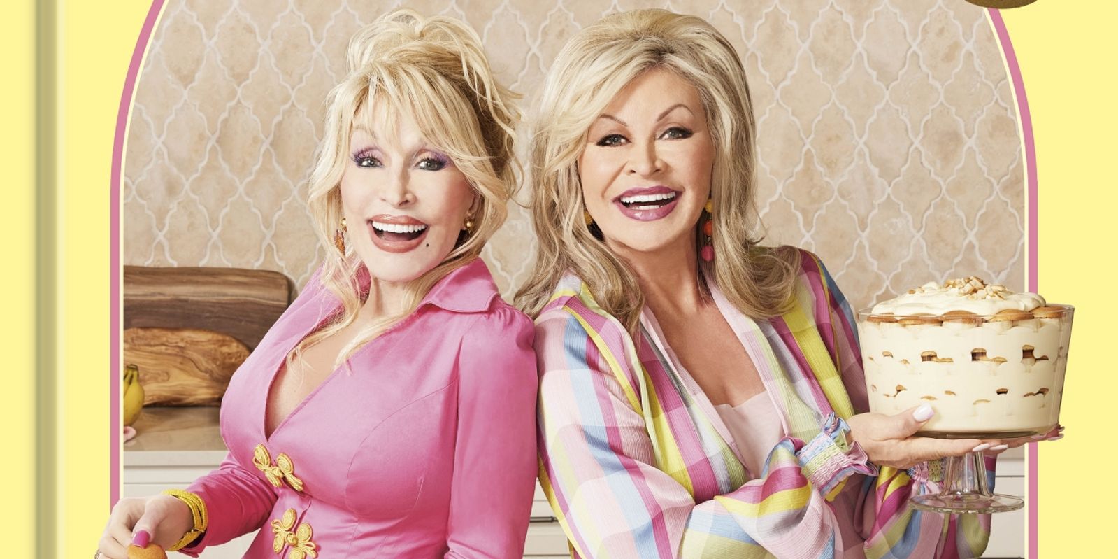 Dolly Parton Releases GOOD LOOKIN' COOKIN' Book With Sister Rachel ...