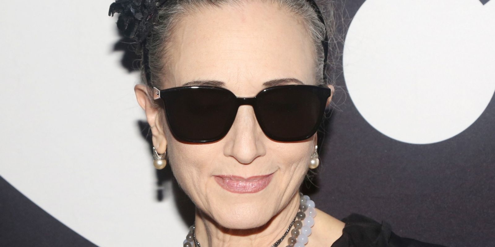 Bebe Neuwirth Joins Cast of Netflix Comedy DON'T SAY GOOD LUCK