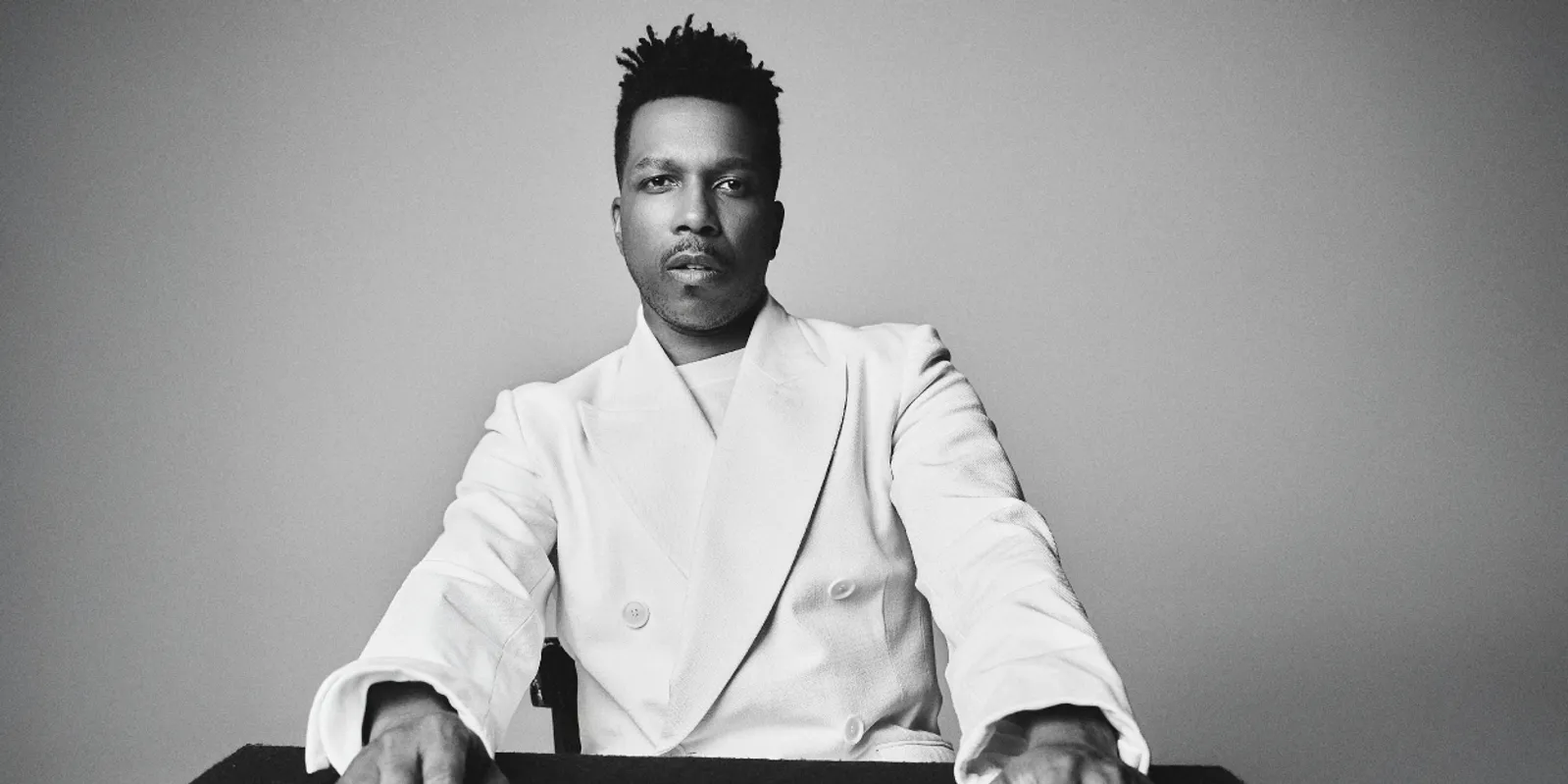 Interview: LESLIE ODOM JR. Brings Solo Show to Cerritos Ahead of Broadway Hamilton Return