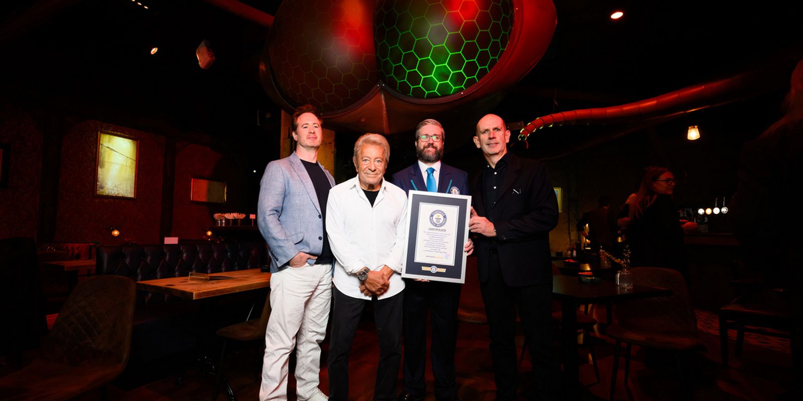 Jeff Wayne's THE WAR OF THE WORLDS Sets Guinness World Record For ...