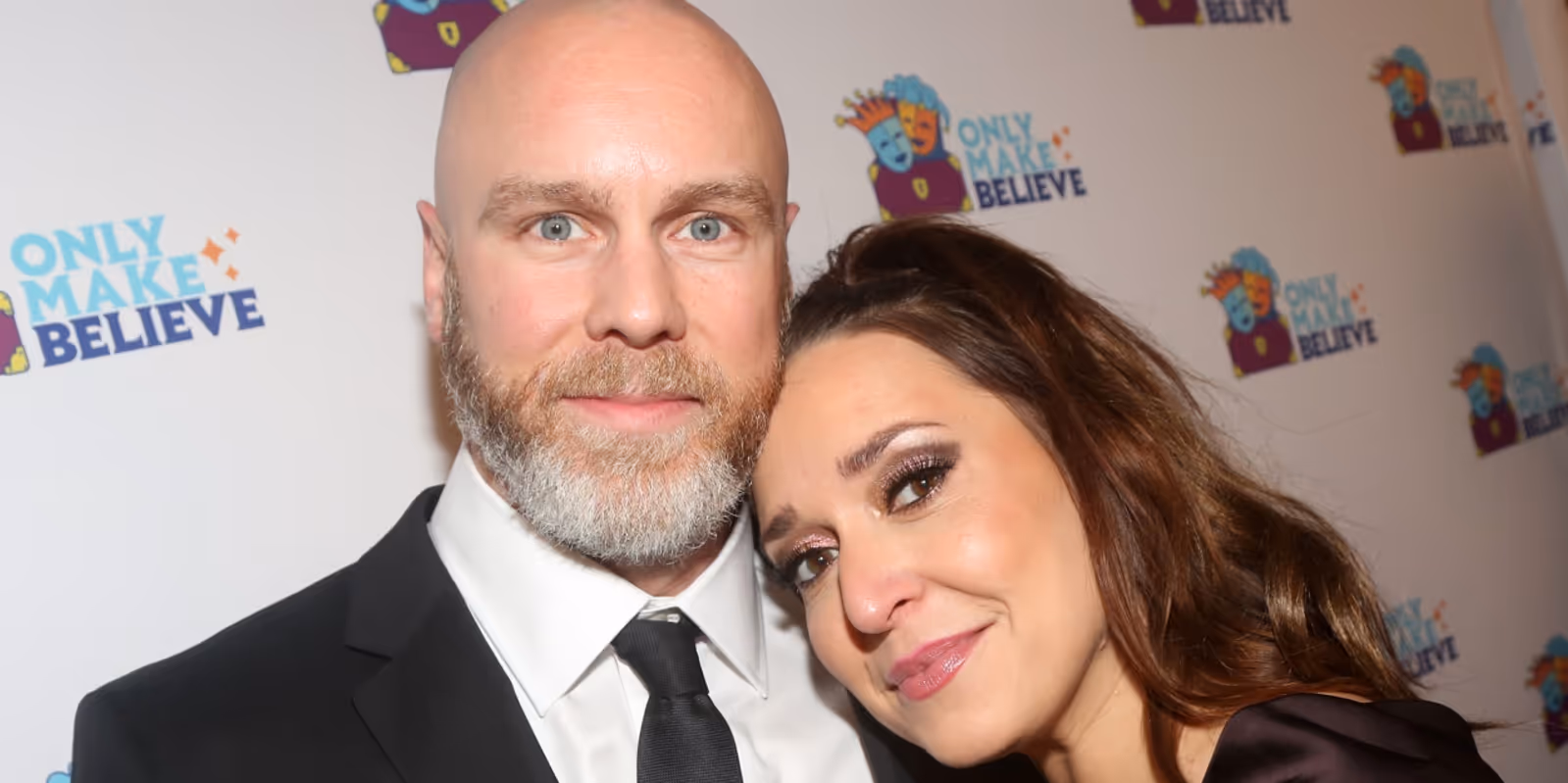 Jessica Vosk Announces Engagement to Dave Godar