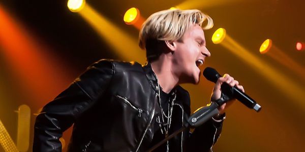 Nova Scotia Actor Geordie Brown Joins FOREIGNER'S Canadian Tour To ...