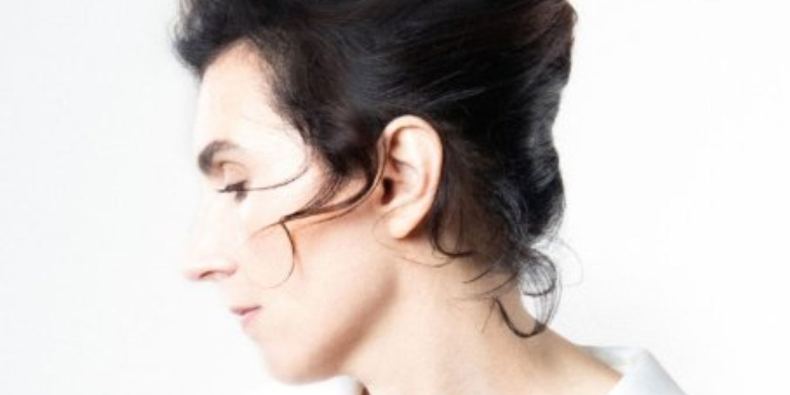 Olivia Belli To Release New Album DAIMON