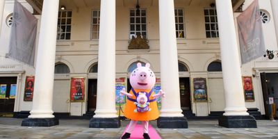 PEPPA PIG'S BIG FAMILY SHOW Will Return to London's West End This ...