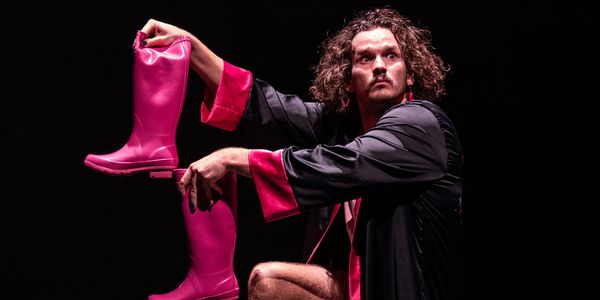 PINK BOOTS AND AN ALCOHOLIC SOCK PUPPET to Make Edinburgh Fringe Debut