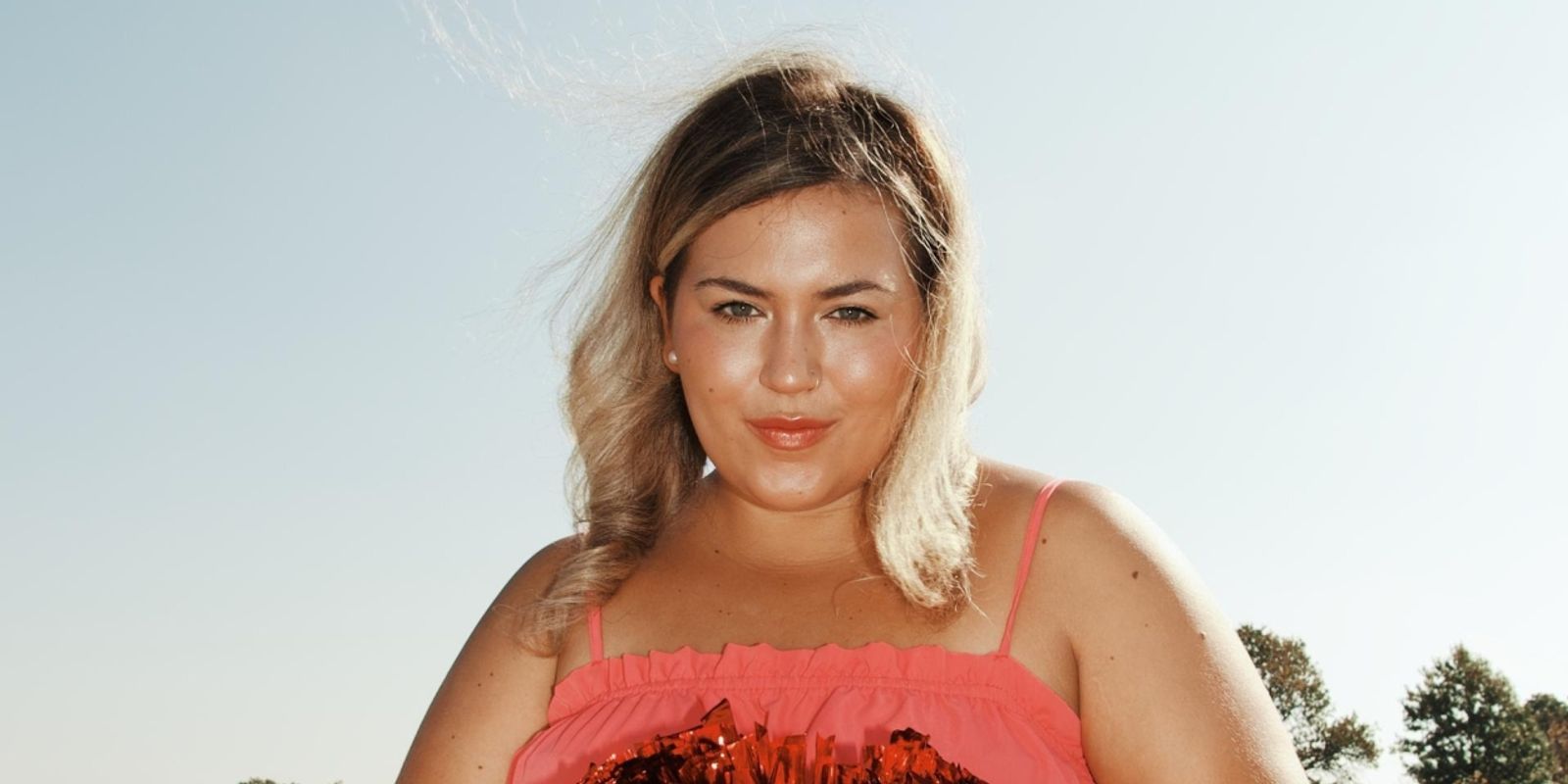 Pop Powerhouse Molly Grace Releases Anthemic New Single 'F.E.M.M.E.'