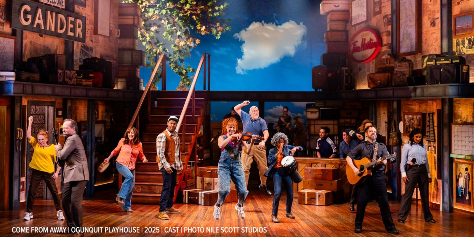 Review: COME FROM AWAY at Ogunquit Playhouse