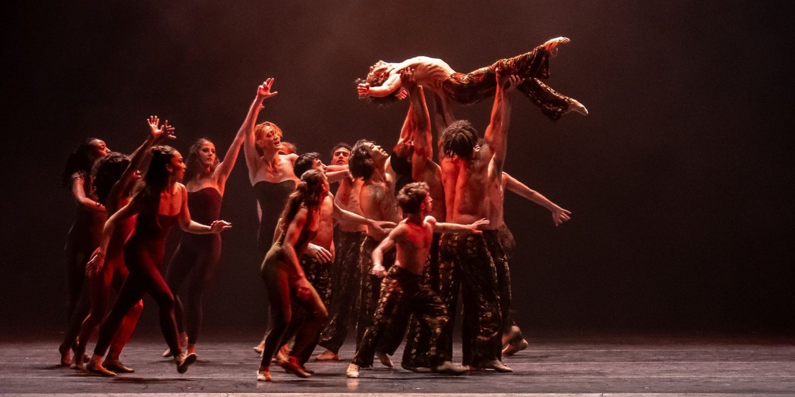 Review: COMPLEXIONS CONTEMPORARY BALLET at The Joyce Theater-Exquisite