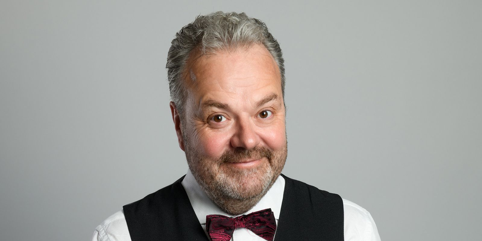 Review: HAL CRUTTENDEN: CAN DISH IT OUT BUT CAN’T TAKE IT, Leicester ...