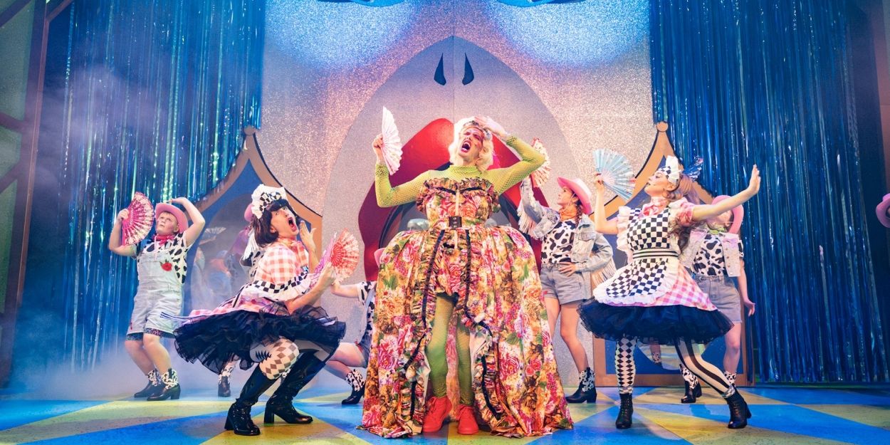 Review: SNOW WHITE, Macrobert Arts Centre