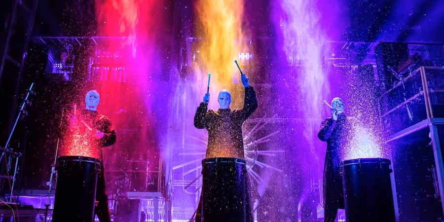 Review: BLUE MAN GROUP at The Paramount Theatre