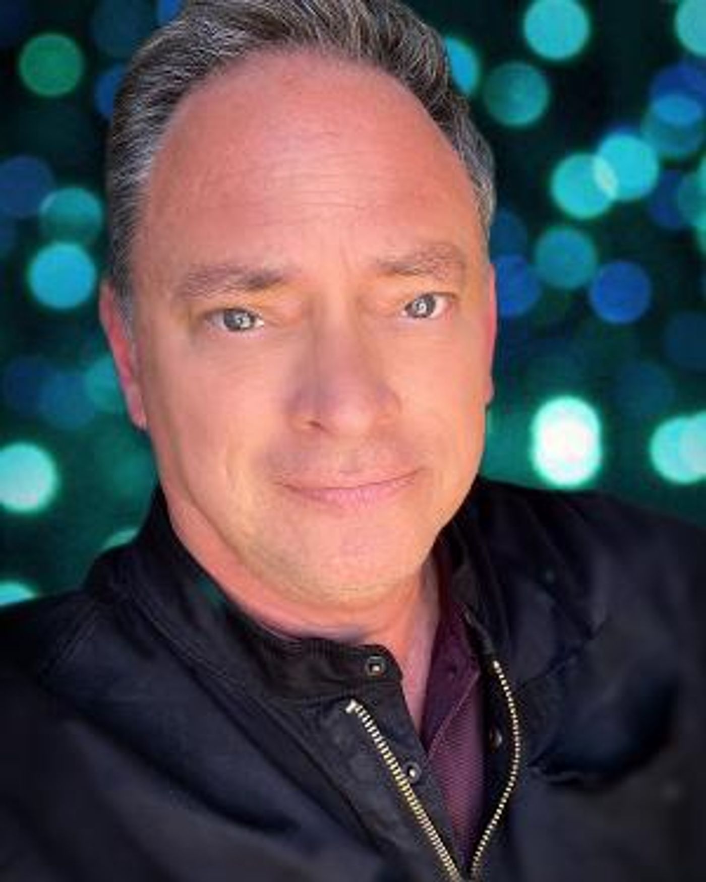 Les Lankhorst to Perform with Kansas AARP Facebook Show