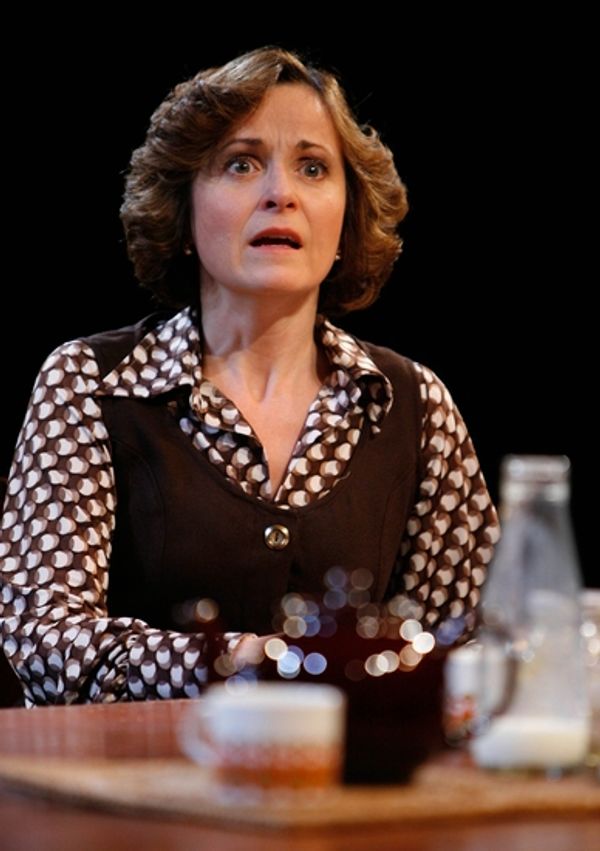 Amanda Root (Actor): Credits, Bio, News & More | Broadway World