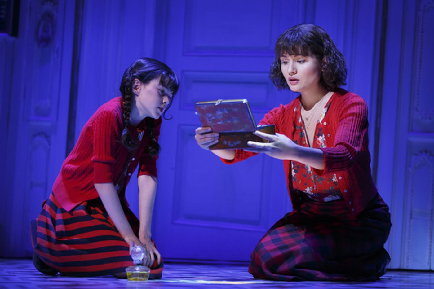 Photos: First Look at Phillipa Soo and Adam Chandler-Berat in AMELIE!