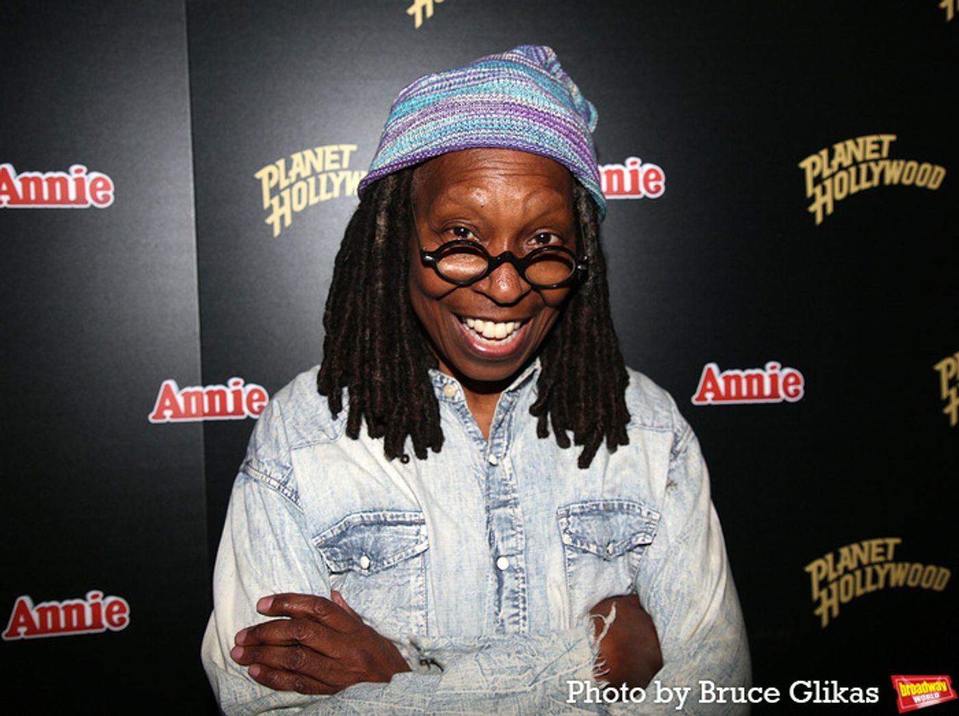 Photos: Whoopi Goldberg & ANNIE Cast Celebrate at Planet Hollywood NYC