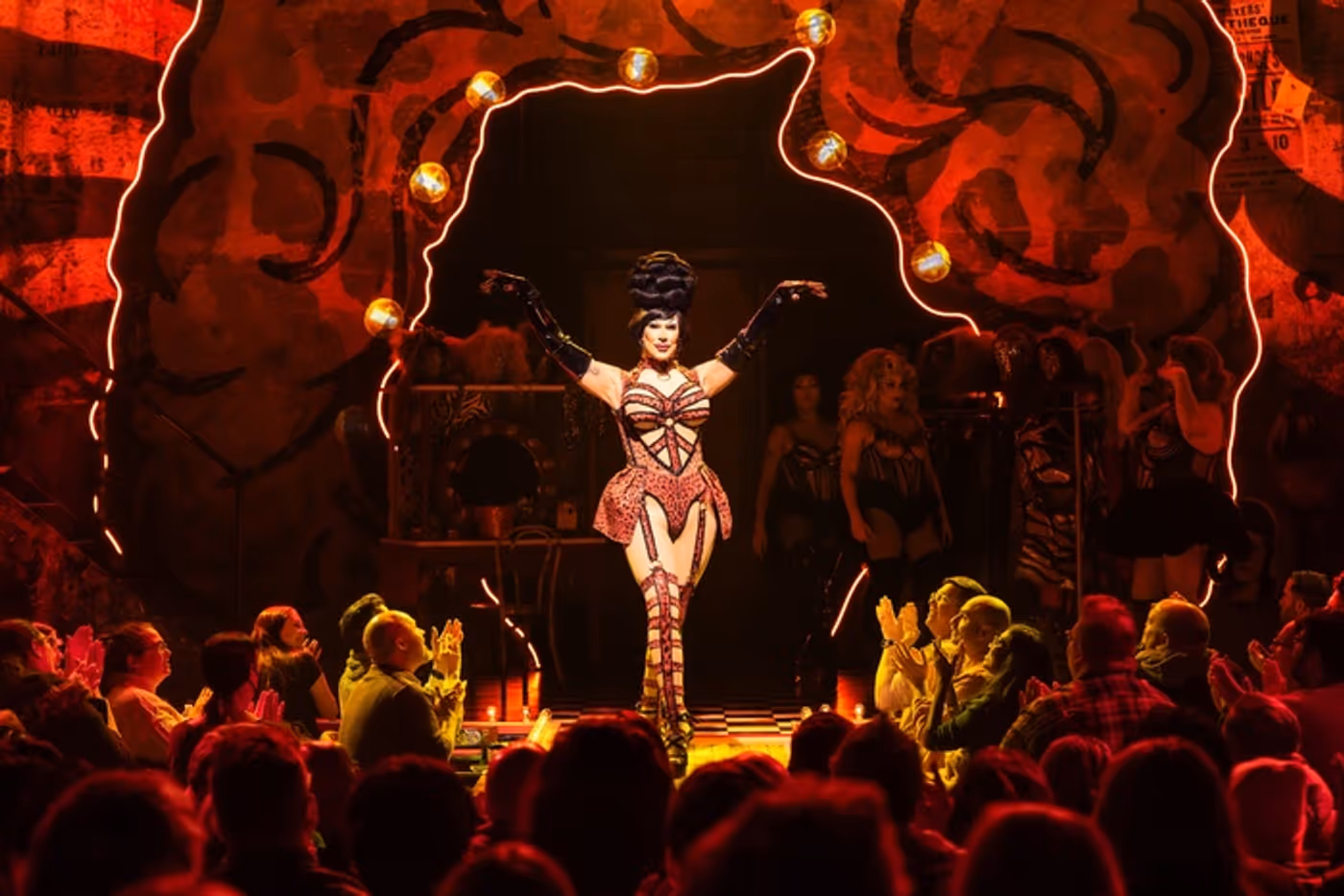 Photos: DRAG: THE MUSICAL Releases New Look At JIMBO and Adam Pascal