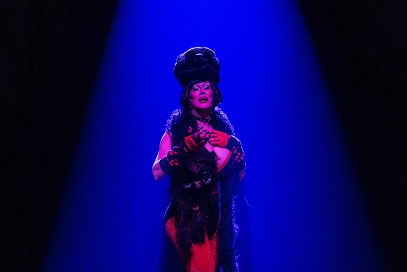 Photos: DRAG: THE MUSICAL Releases New Look At JIMBO and Adam Pascal
