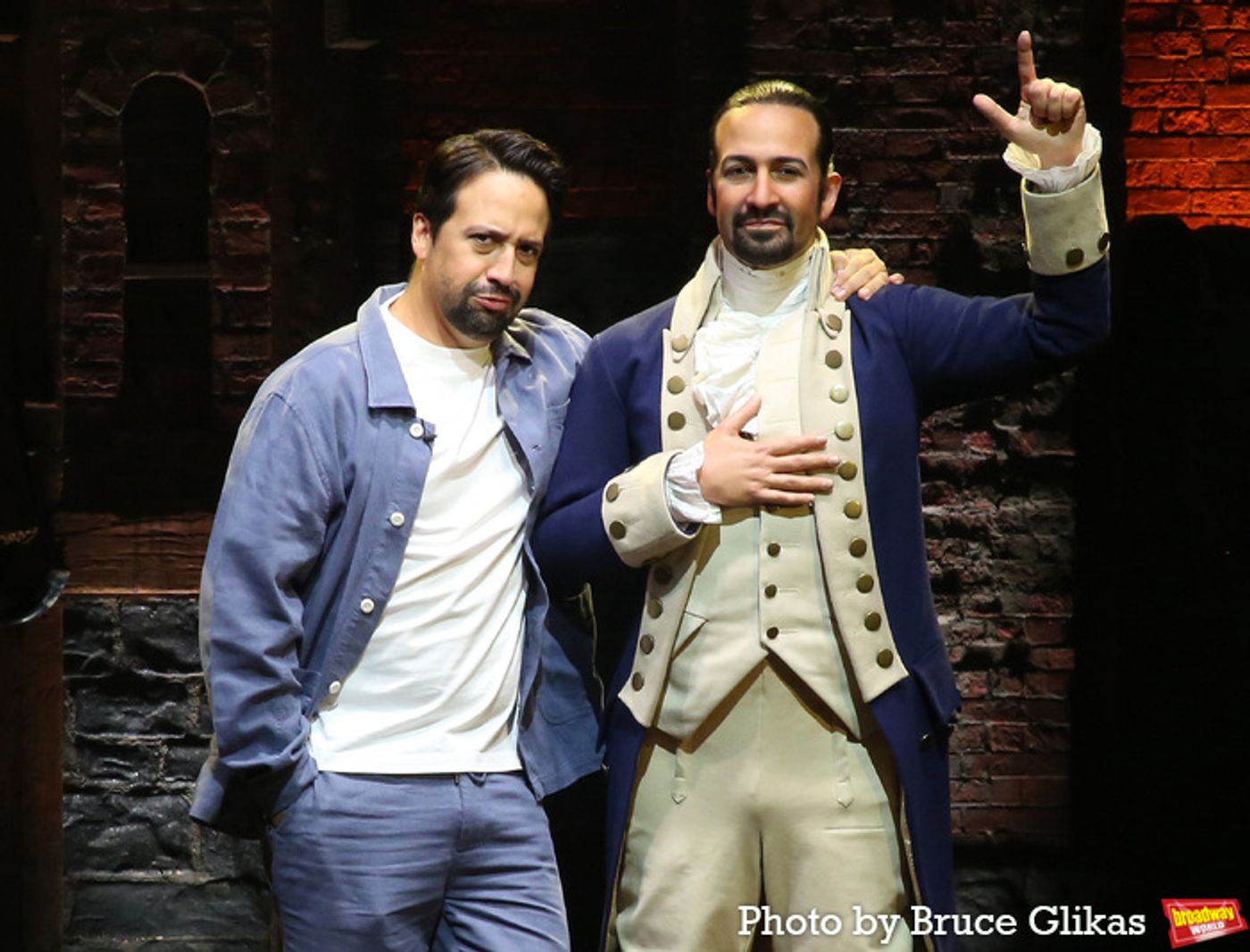 Photos: Lin-Manuel Miranda Poses With New Wax Figure