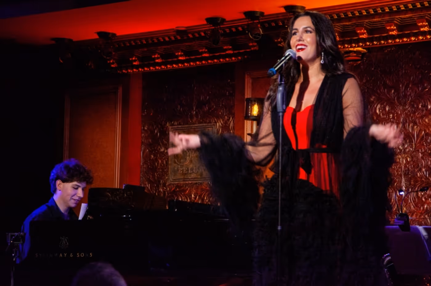 Review: Ava Locknar Takes 54 Below Bow With MODERN BOMBSHELL